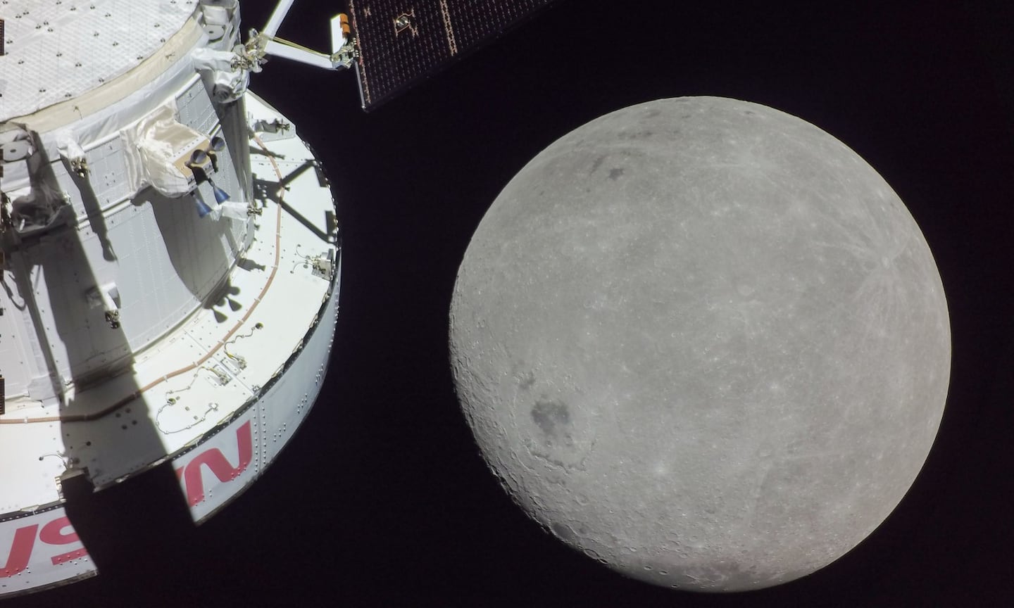 ¿Qué tiene la Luna en su interior? Científicos confirman el abundante ...