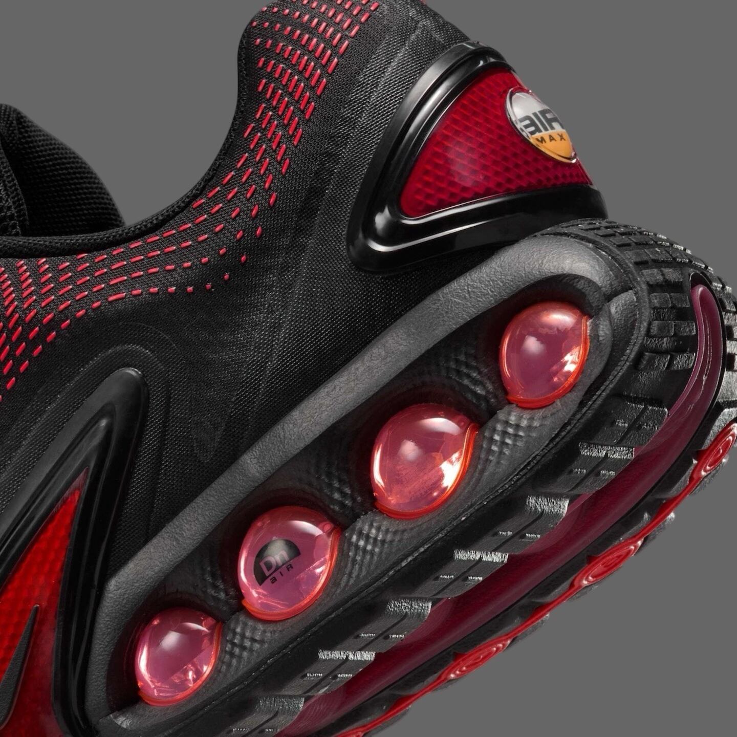 Nike viste sus Air Max Dn con la combinación de colores ‘Bred’ para ...