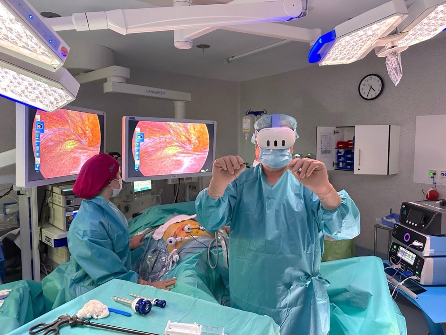 La muerte del smartphone: chip invisible y gafas AR lo reemplazarán en ...