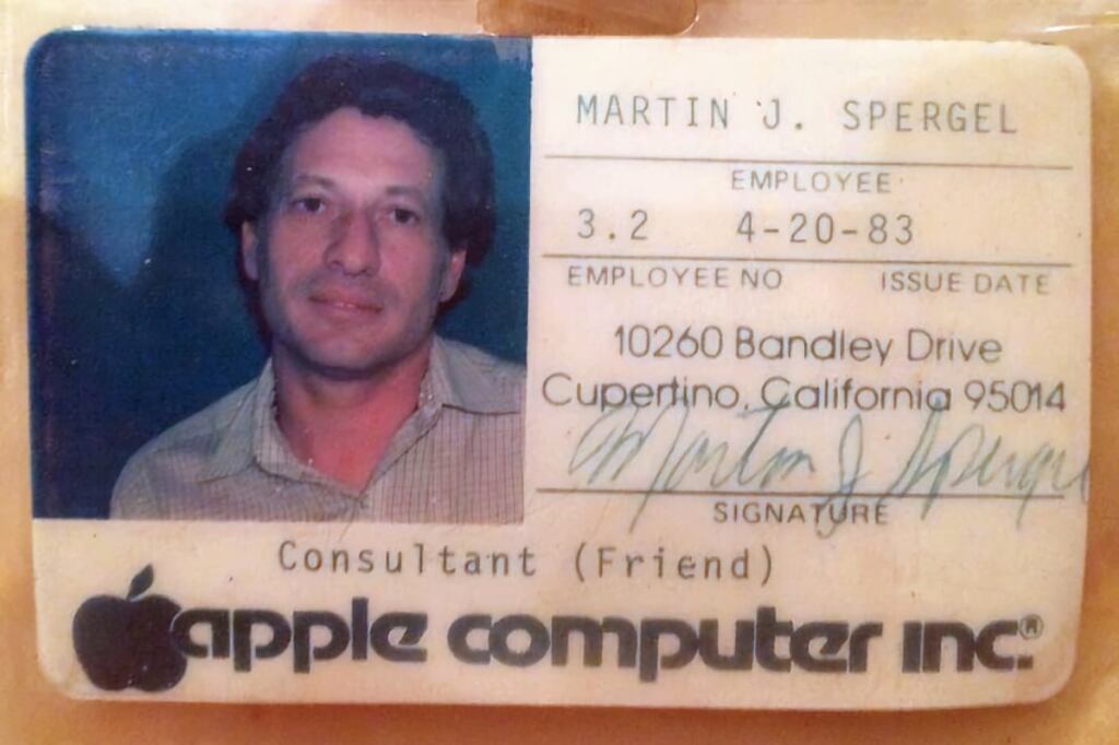 Apple e a história de Marty Spergel: o misterioso funcionário 3.2 amigo ...