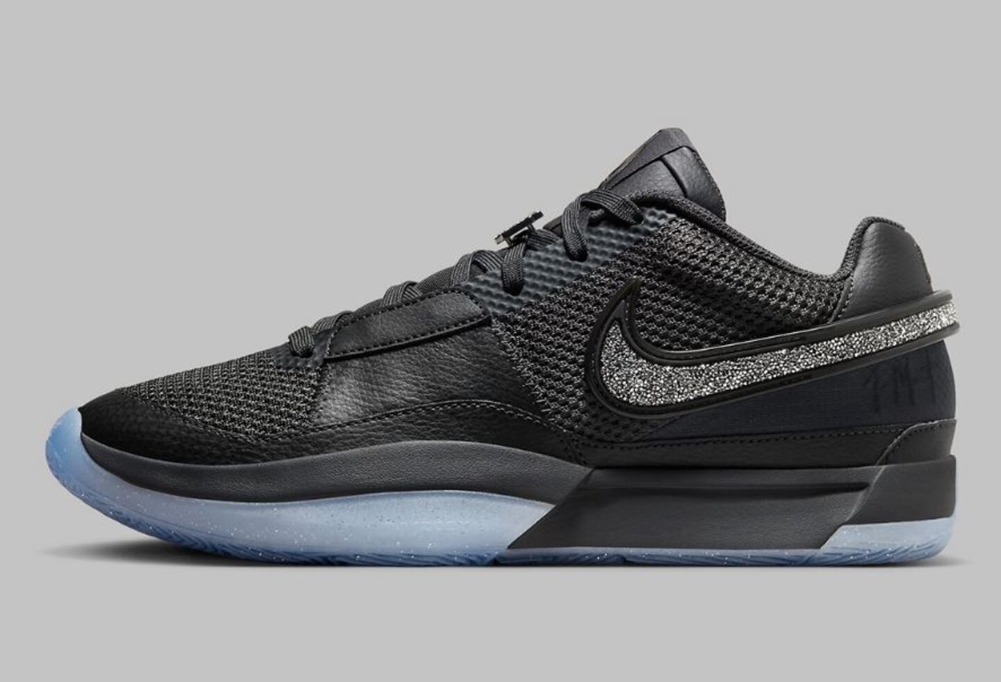 Nike y Ja Morant lanzan unas zapatillas con cristales Swarovski: así ...