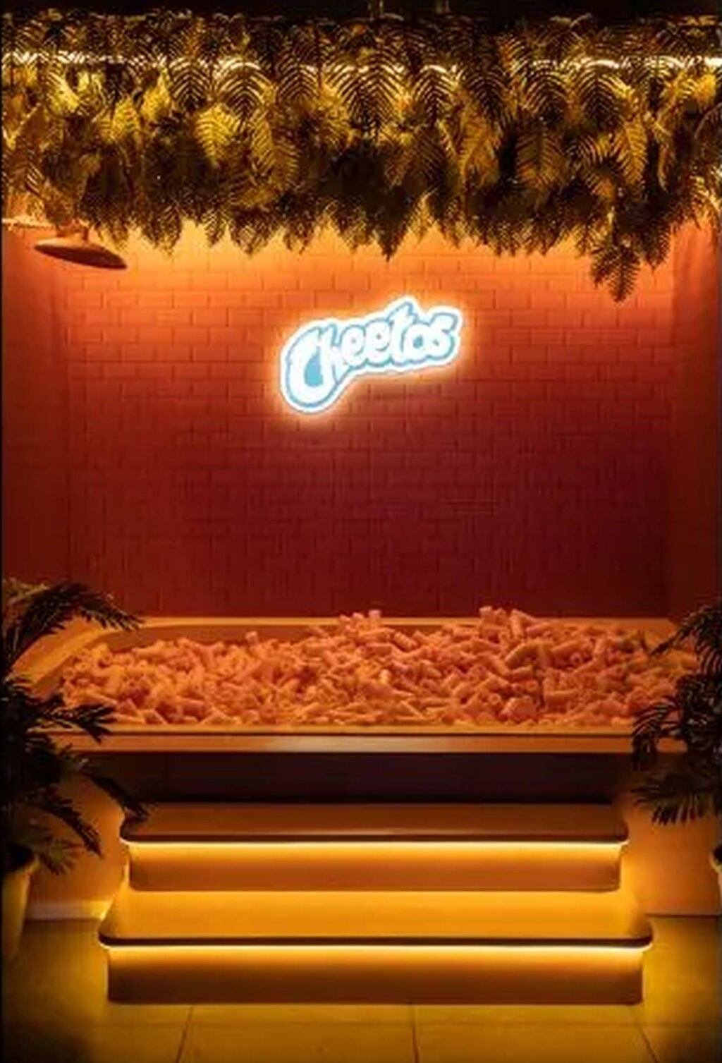 Conozcan la divertida mansión con temática de Cheetos que se encuentra ...