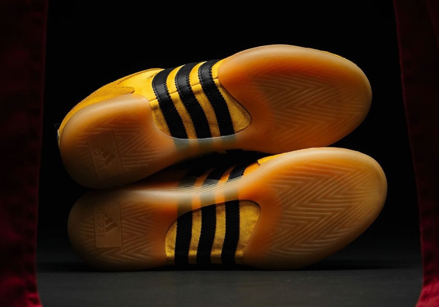 Conoce las nuevas Bad Bunny x adidas Ballerina Bold Gold – FayerWayer