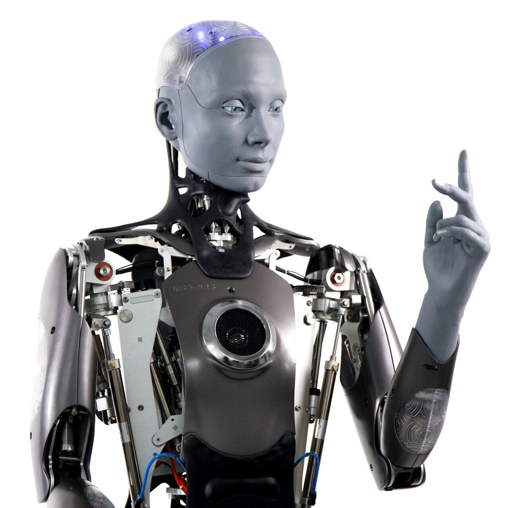 Ameca, el robot humanoide basado en Inteligencia Artificial, sueña con ...