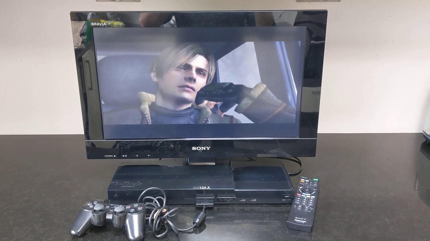 Sony una vez vendió un televisor Bravia con una PlayStation 2 adentro ...